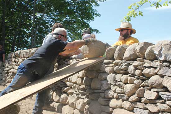 Do It Yourself Stone Wall Repair - Grit
